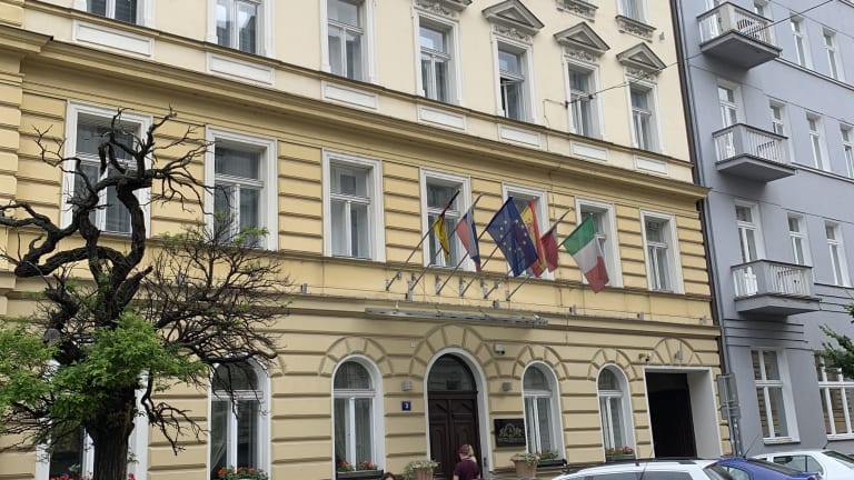 Assenzio (Prag / Praha): Alle Infos zum Hotel