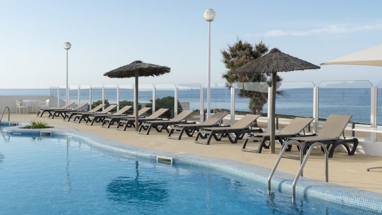 AluaSun Far Menorca (S'Algar): Alle Infos zum Hotel