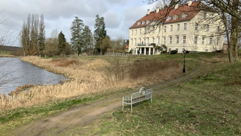 Schloss Rattey (Rattey): Alle Infos zum Hotel