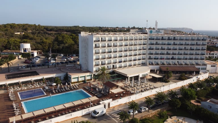Alua Illa de Menorca (S'Algar): Alle Infos zum Hotel