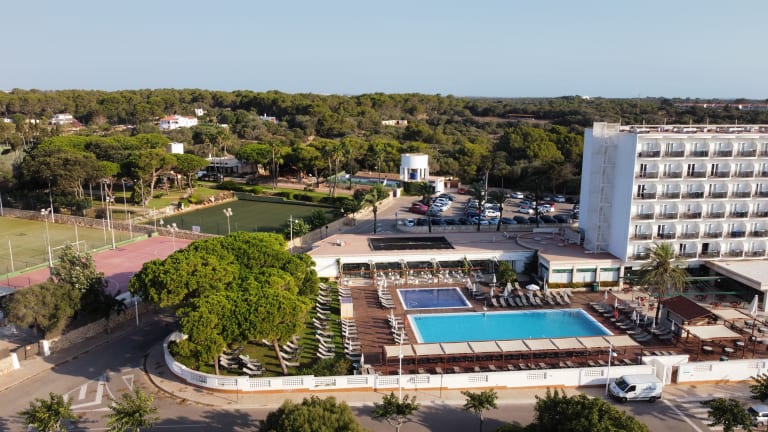 Alua Illa de Menorca (S'Algar): Alle Infos zum Hotel