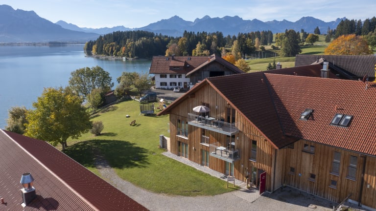 Seehotel & Appartements Schnöller (Rieden am Forggensee) • HolidayCheck ...