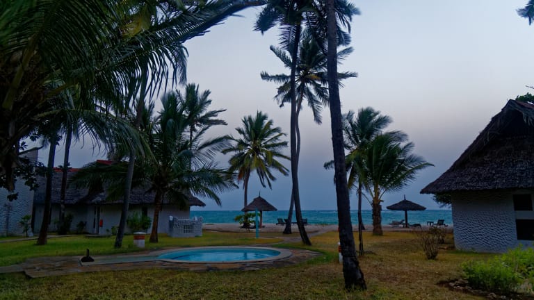 Hotel Jacaranda Indian Ocean Beach Resort (Diani Beach) • HolidayCheck