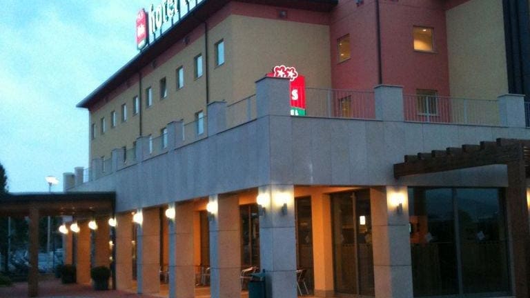 Hotel Ibis Como (Grandate) • HolidayCheck (Lombardei | Italien)