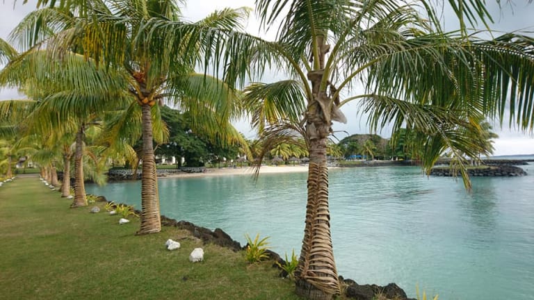 Sheraton Samoa Beach Resort (Mulifanua) • HolidayCheck