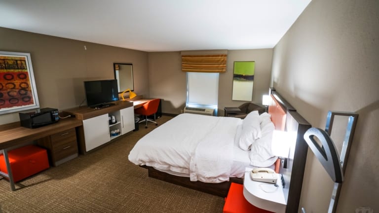 Hotel Hampton Inn Athens (Athens): Alle Infos zum Hotel