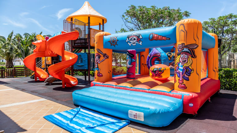 Zafiro Menorca (Cala'n Bosch): Alle Infos zum Hotel