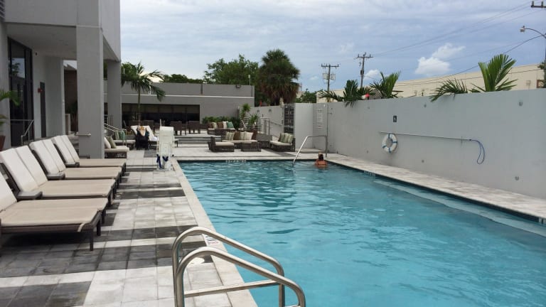 EB Hotel Miami (Miami Springs) • HolidayCheck (Florida | USA)