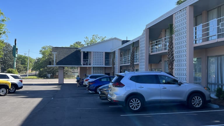 The Starlight Motor Inn (North Charleston): Alle Infos zum Hotel