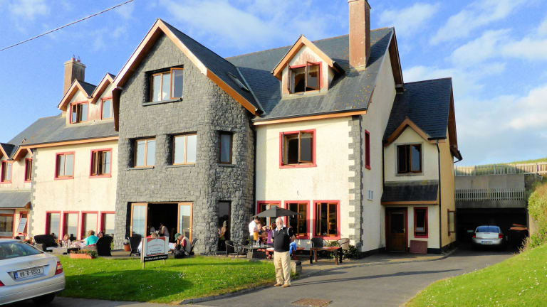 Hotel Waterfront House (Inishcrone / Enniscrone): Alle Infos zum Hotel