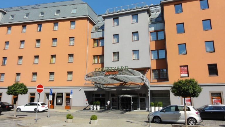 Courtyard Hotel Pilsen (Plzeň / Pilsen) • HolidayCheck (Westböhmen ...