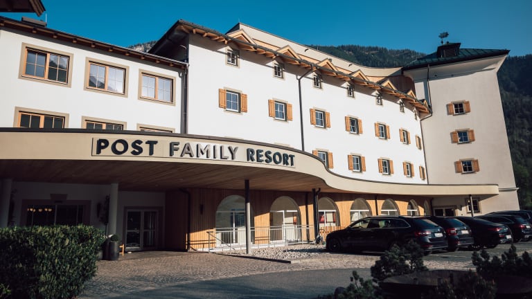 POST - Family Resort (Unken): Alle Infos zum Hotel