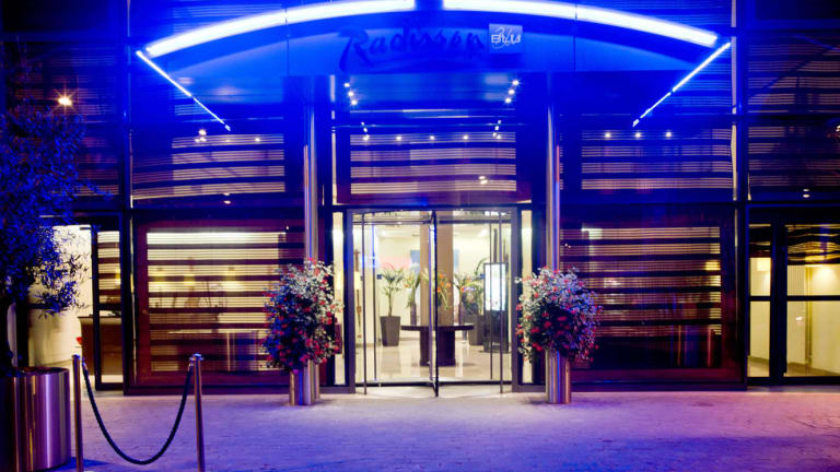 Radisson Blu Hotel Paris Boulogne (Boulogne Billancourt) • HolidayCheck ...