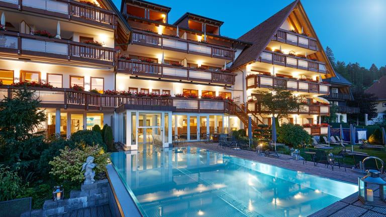 Erfurth's Bergfried Ferien & Wellnesshotel (Hinterzarten ...
