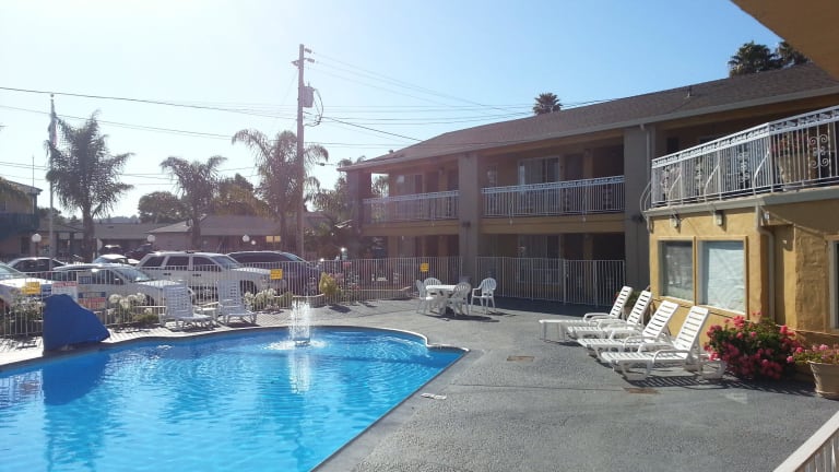 Hotel Torch Lite Inn (Santa Cruz): Alle Infos zum Hotel